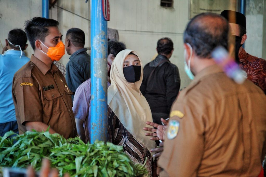 Devi Yunita Minta Pedagang Tak Naikan Harga Barang di Pasaran – Dewan ...